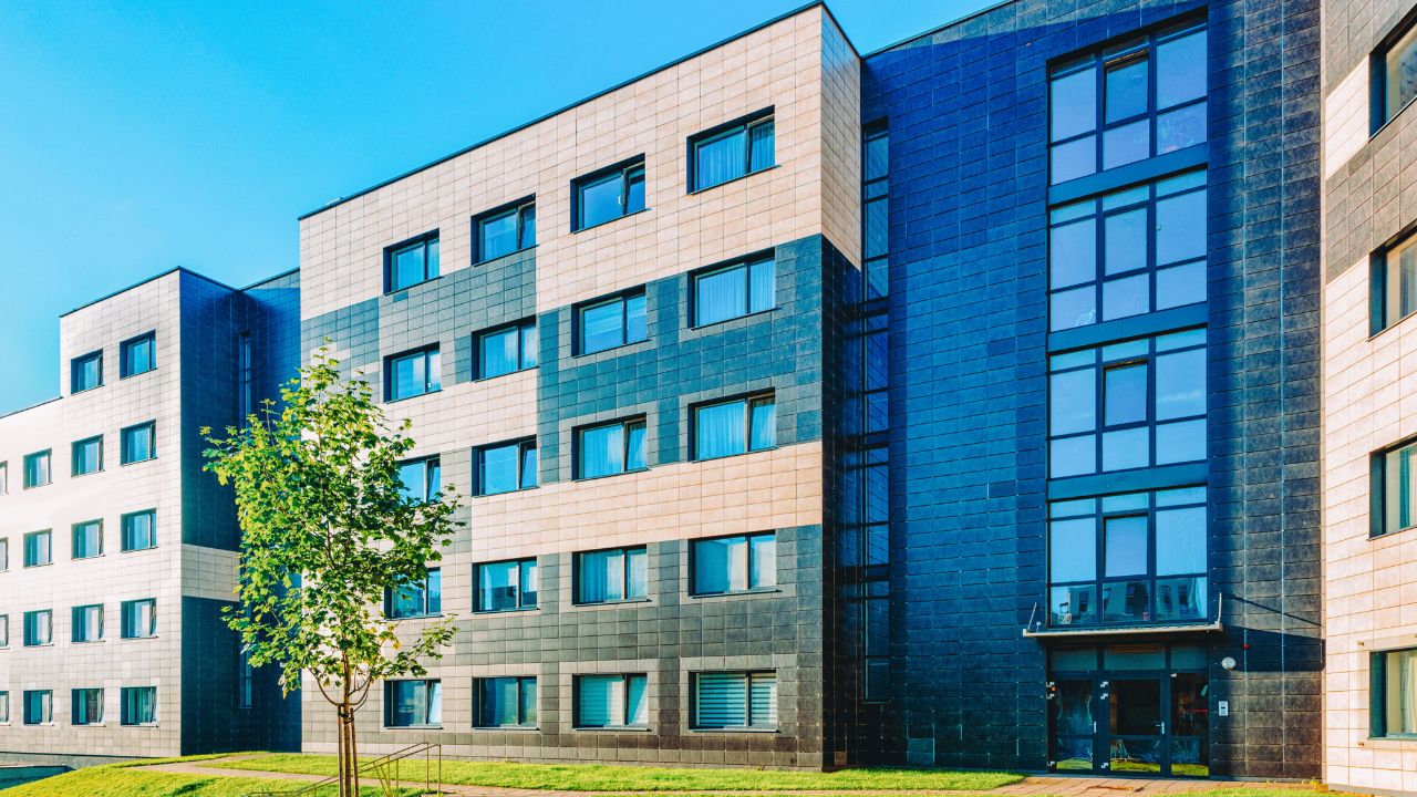 Benefits of Adding Technologies to Your Construction Site - Estimate ...