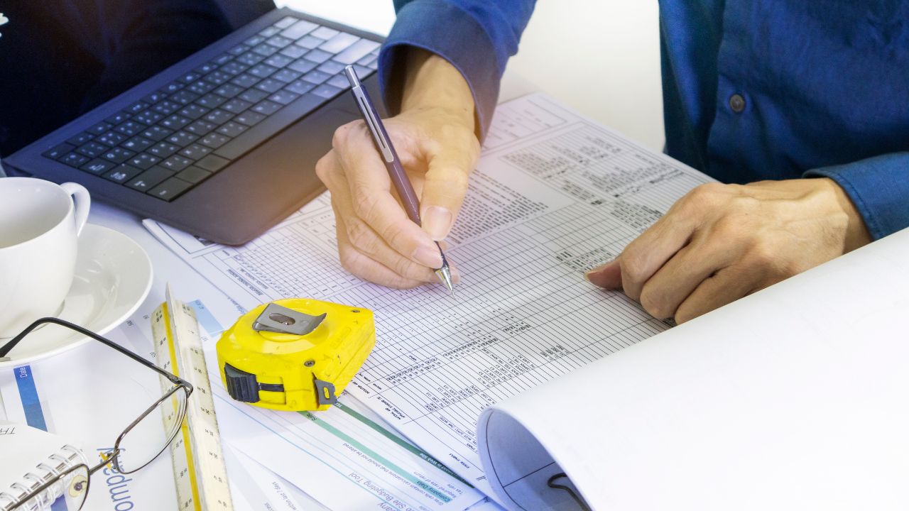 Why You Should Consider a Professional Construction Cost Estimating Service - Estimate Florida ...