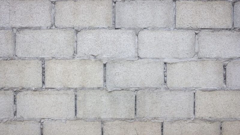 How Many Cinder Blocks Do You Need to Build a 1500 sq ft House? - Estimate Florida Consulting