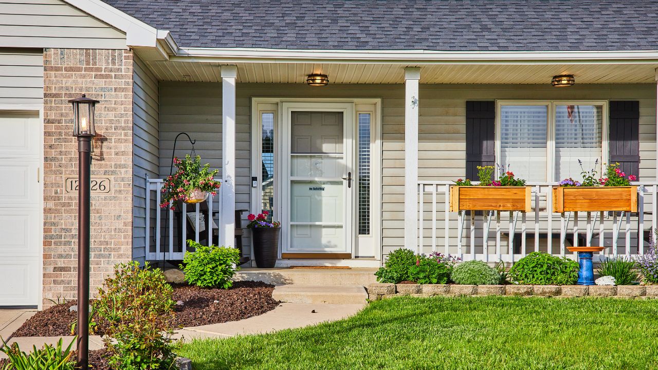 How Much Does New Siding Cost - Estimate Florida Consulting