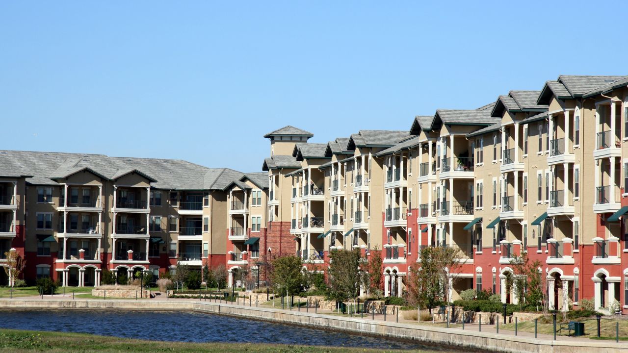 How to Build a Apartment Complex ? - Estimate Florida Consulting
