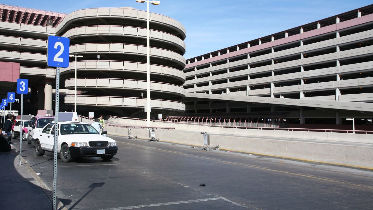 How Much Does it Cost to Build a 4-Story Parking Garage? - Estimate ...